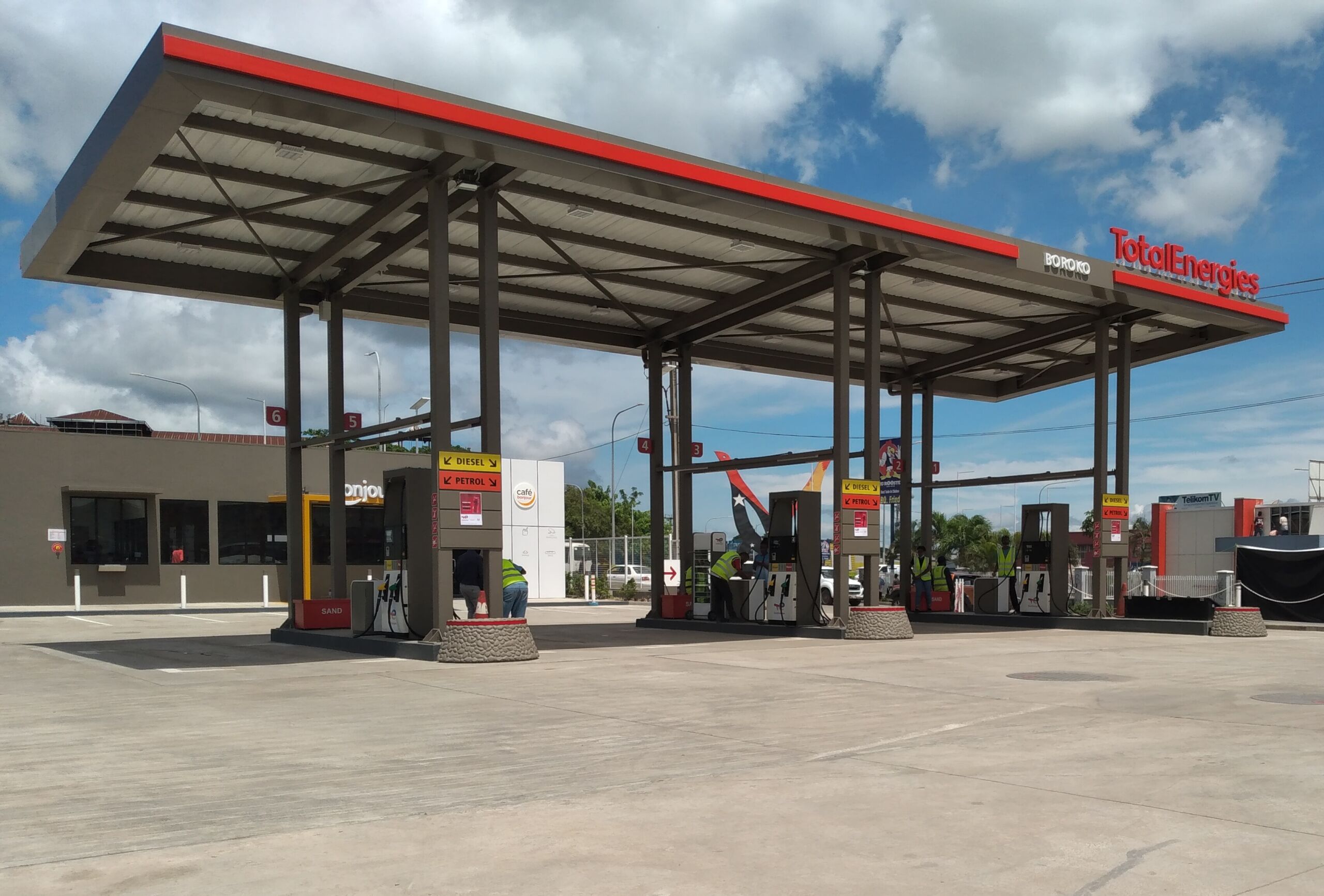 Total Service Station @ Boroko, 4 Mile – Vision Engineering and ...